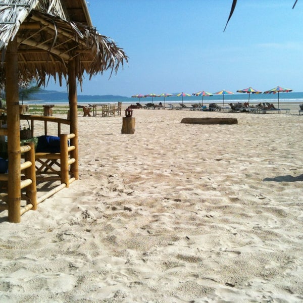 Memories Bar & Bungalows - Pakrang Surf - 13 tips from 319 visitors