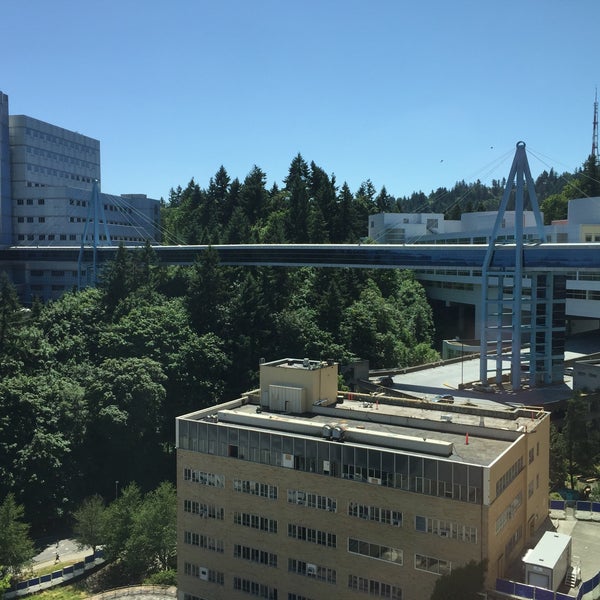 OHSU-VAMC Skybridge - 3 tips from 191 visitors