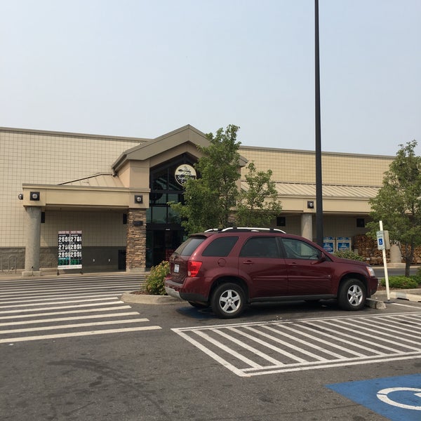 Safeway - Grocery Store in Spokane