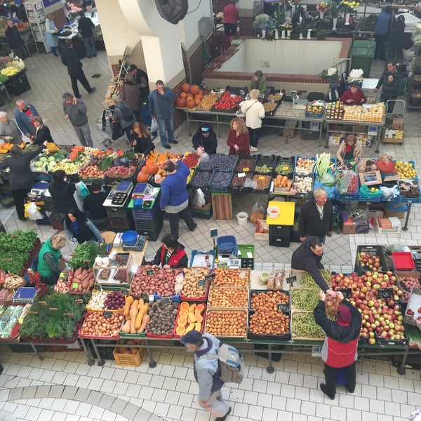Lehel Csarnok - Farmers Market in Budapest
