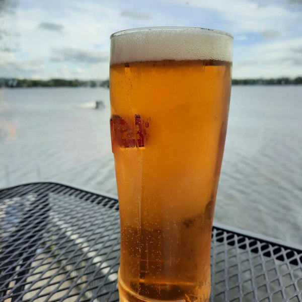 The Old Marina Restaurant - American Restaurant in Puslinch