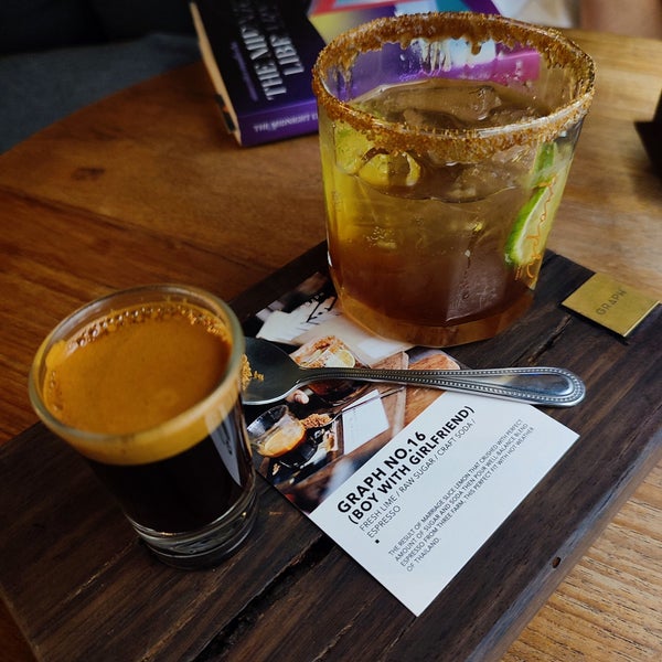 GRAPH Café - Coffee Shop