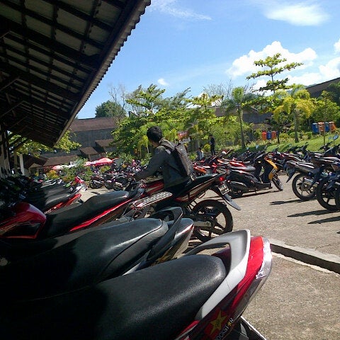 Gedung D Unand - Pauh