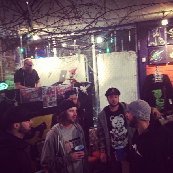 The Hot Box - Smoke Shop in Beaverton