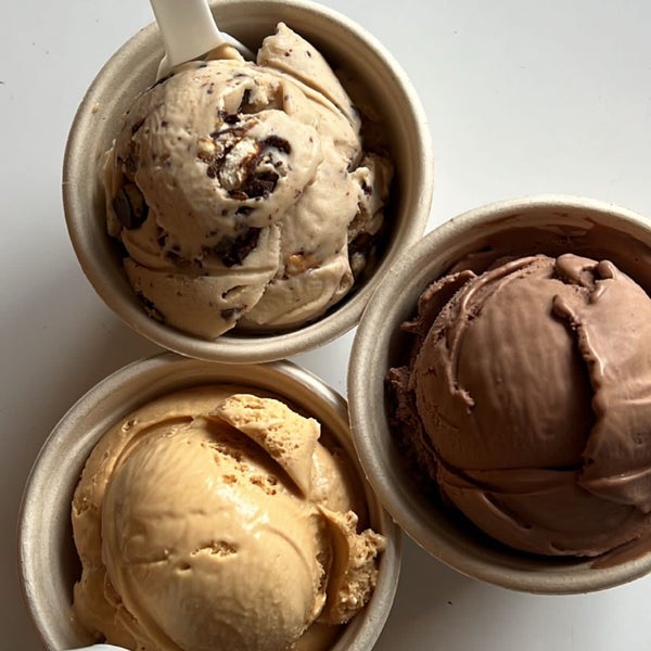 Earnest Ice Cream - Kensington-Cedar Cottage - Vancouver, BC