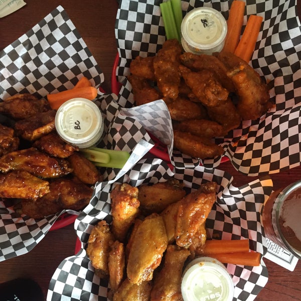 Smitty's Wings & Things - Civic Center - 4 tips from 49 visitors