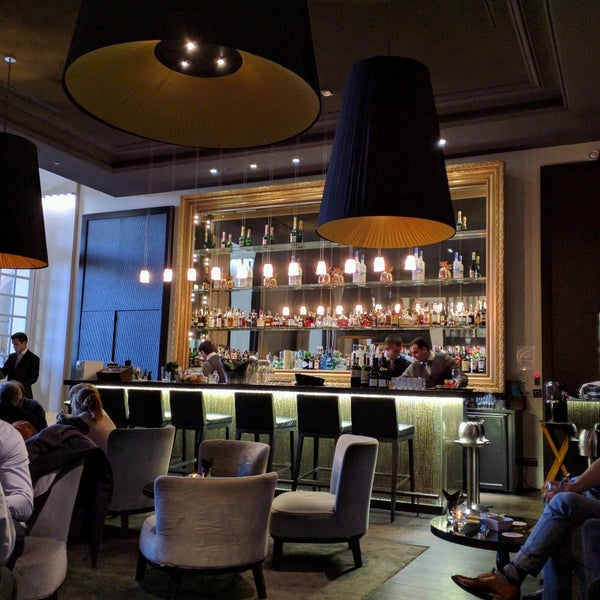 Capian Bar - Cocktail Bar in Hôtel de Ville