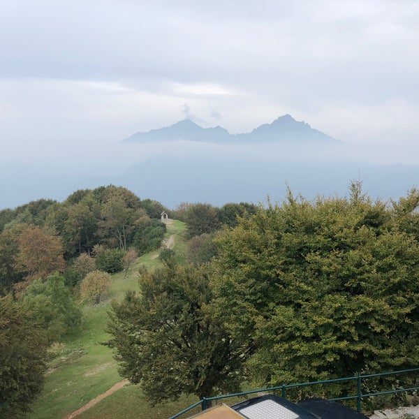 Rifugio S.E.V. ai Corni di Canzo - Italian Restaurant
