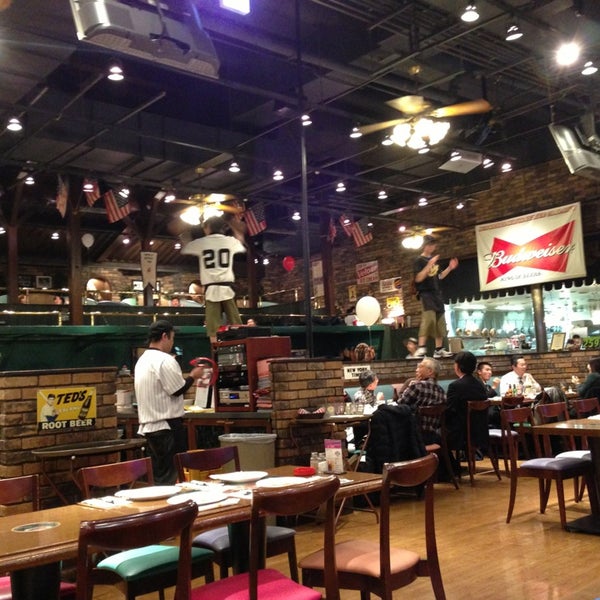 ベースボールカフェ (Baseball cafe) (Now Closed) - 小石川 - 4 tips from 645 visitors