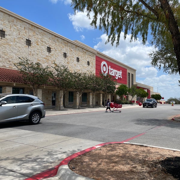 SuperTarget - Big Box Store in San Antonio
