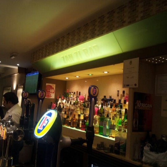 Zan Zi Bar - Indian Restaurant in Edgware