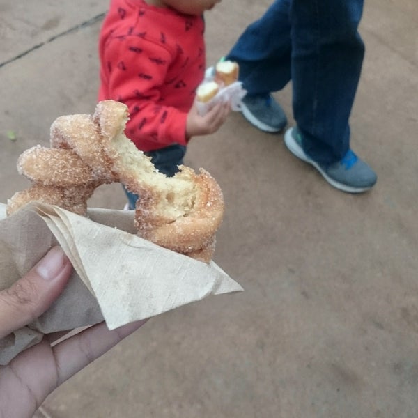 Krispy Kreme Home Price - Blvd. Manuel Ávila Camacho No. 3228