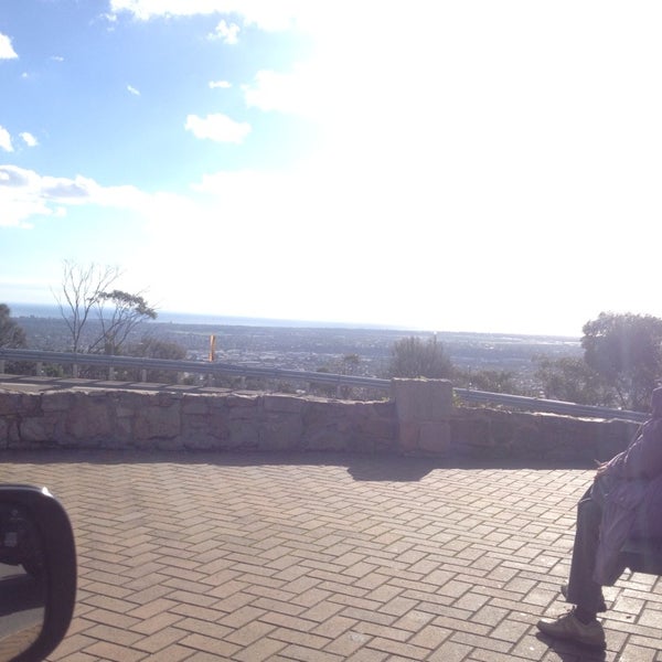 Photos at Windy Point Lookout - Belair, SA
