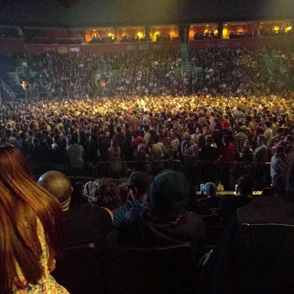 1st Bank Center - 30 tips