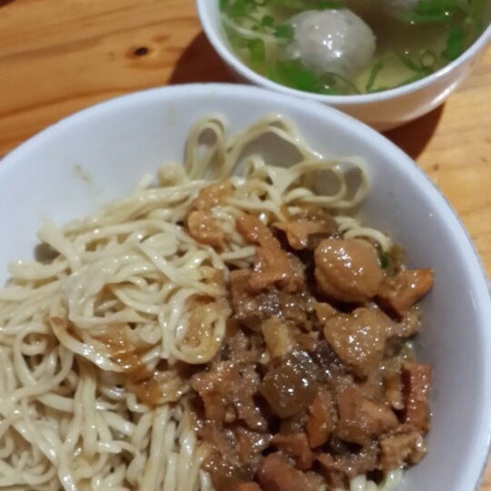 La Oranye Mie Ayam & Bakso - Ruko Vila Mutiara Gading 3