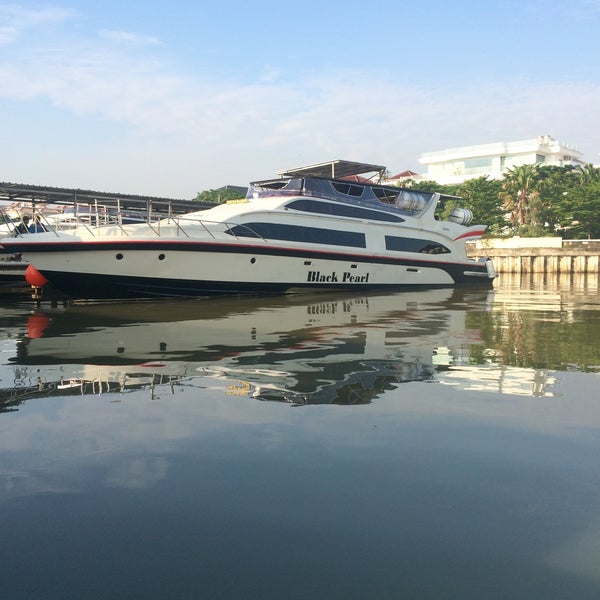 Photos at Dermaga 17 Marina, Ancol - Boat or Ferry in Jakarta Utara