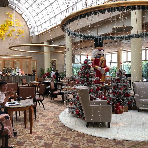 The Ritz-Carlton Club