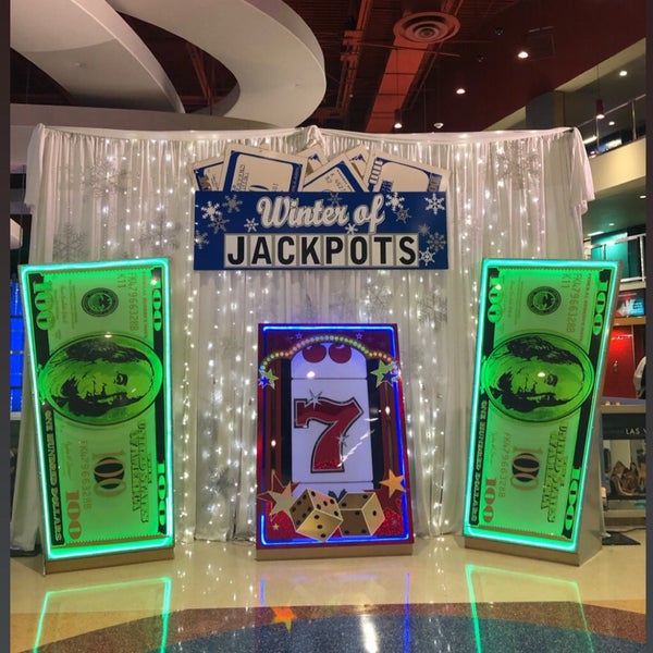 Photos at Harrah's Philadelphia Casino & Racetrack - Downtown Chester ...