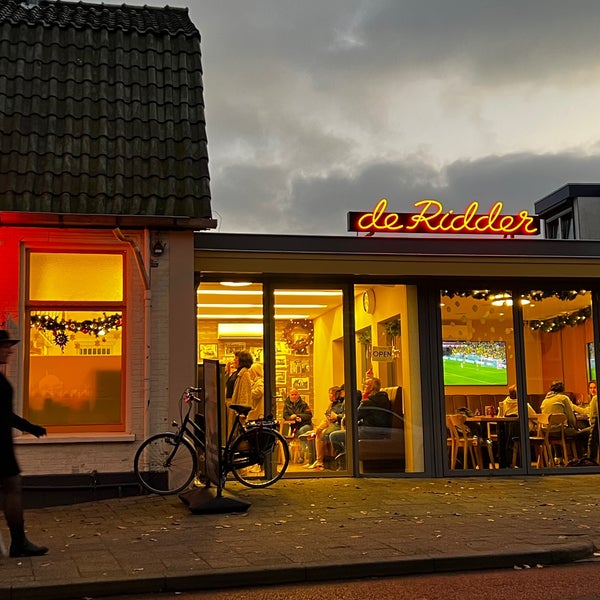 Cafeteria De Ridder - Apeldoorn West - 4 tips from 35 visitors