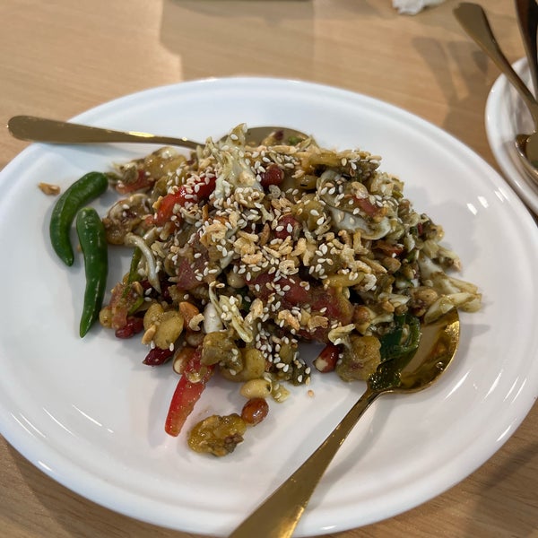 Shwe Htee Restaurant - Burmese Restaurant