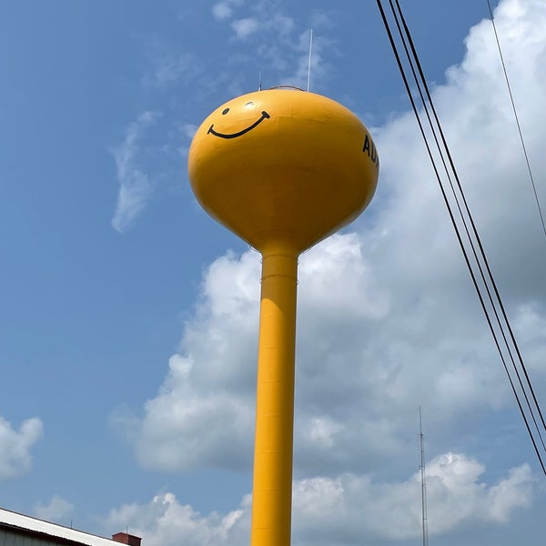 Adair Smiley Face Water Tower - 2 tips