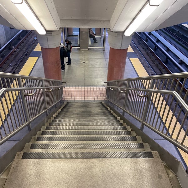 Colma BART Station - Metro Station