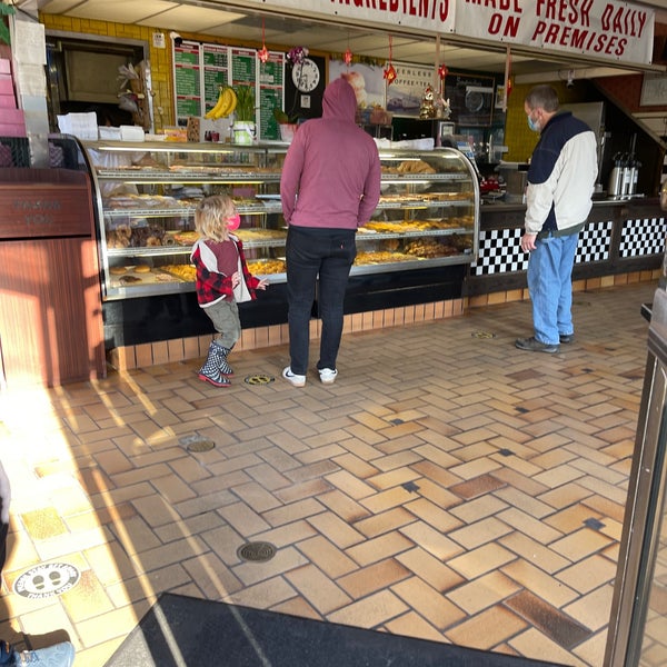 Donut World - Donut Shop in San Francisco