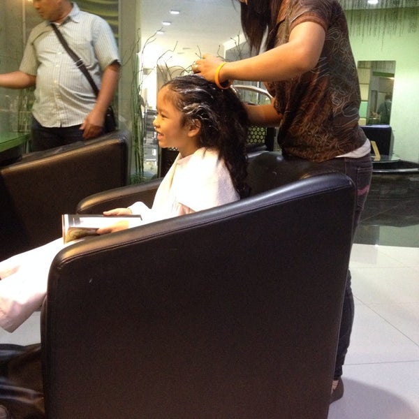 Bluma Family Salon - Ring Road Utara