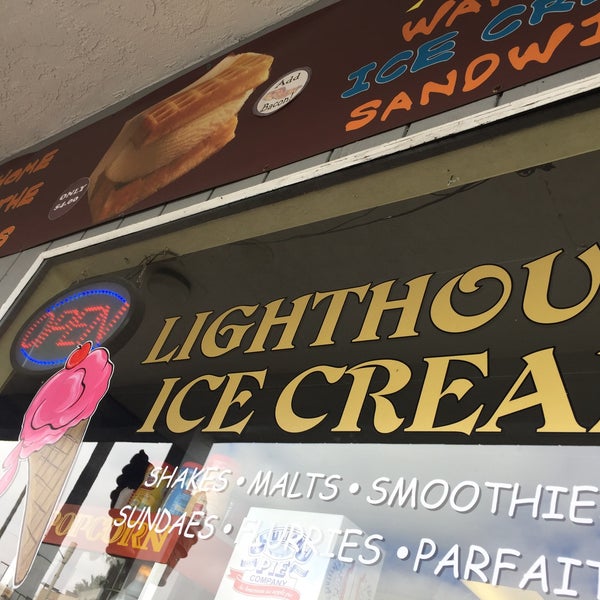 Photos at Lighthouse Ice Cream & Yogurt - Ice Cream Parlor in Ocean Beach