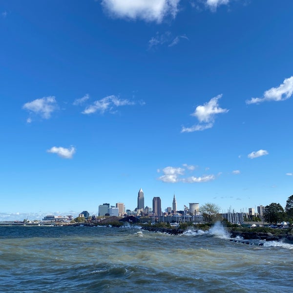 Edgewater Fishing Pier - Cleveland, OH