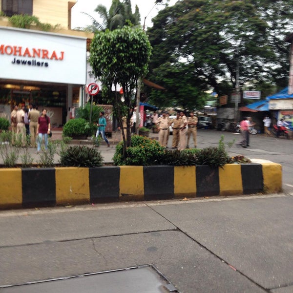 KFC Hill Road - Bandra West - 4 tips from 34 visitors