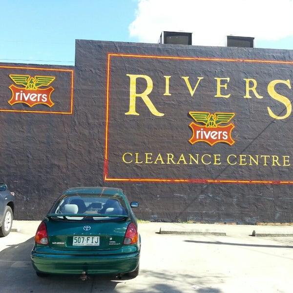 Rivers Clearance Outlet - Clothing Store in Maryborough