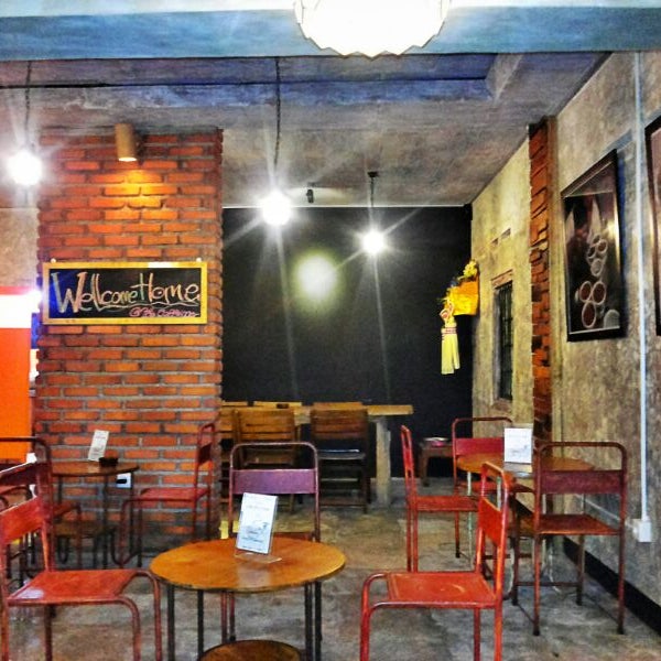 The Caffeine Coffee Shop - 5 tips