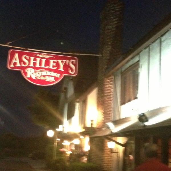 Ashley's Restaurant & Bar - Bagel Shop in Rockledge