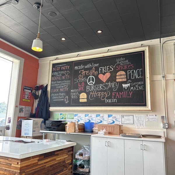 Lexie's - The Test Kitchen - Burger Joint in Exeter