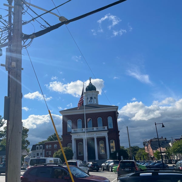Exeter Town Hall - 10 Front St