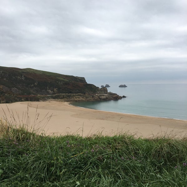 Playa de Usgo - 4 tips from 88 visitors