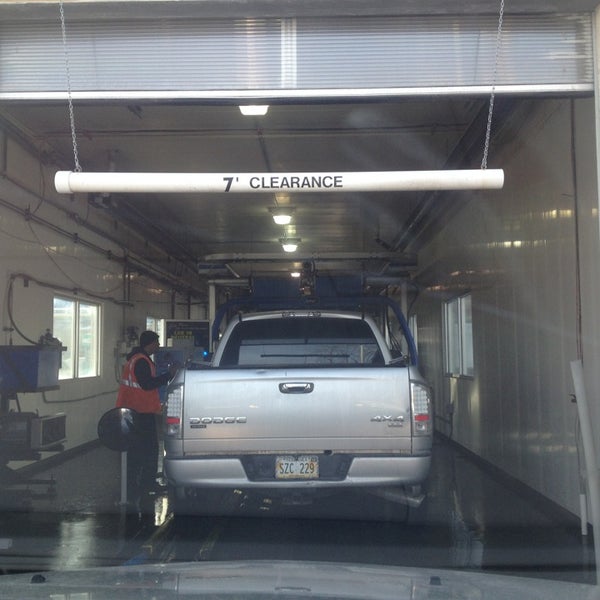 Bucky's Express (BP) - Southeast Omaha - 3435 S 42nd St