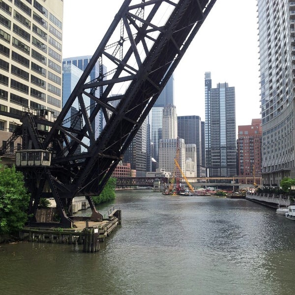 Kinzie Street Bridge - Bridge in Chicago