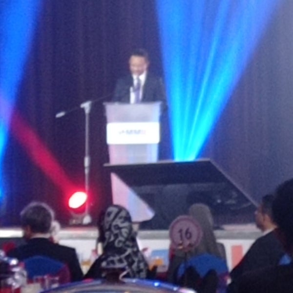 MMU Grand Hall - 25 tips