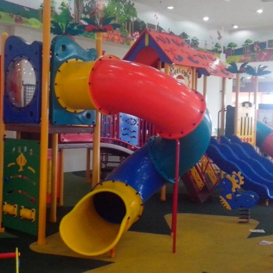 Playground @ Giant, Kinrara - 2 tips from 22 visitors