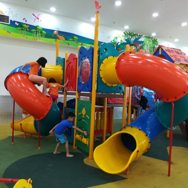 Playground @ Giant, Kinrara - 2 tips from 23 visitors
