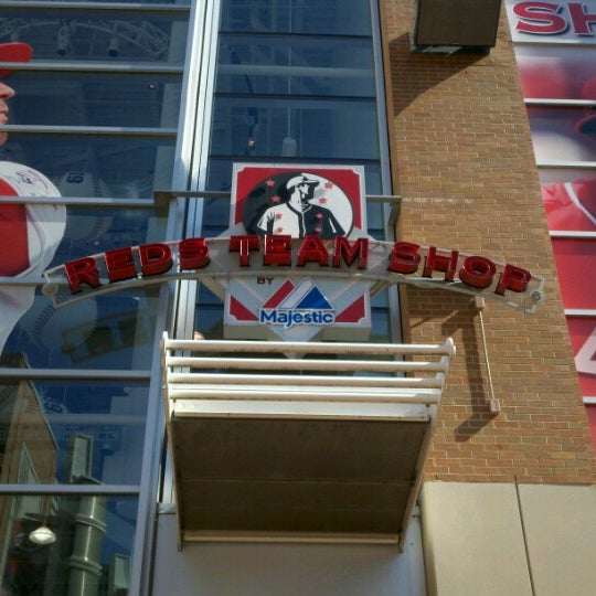 Reds Team Shop by Majestic - Souvenir Shop in Central Business District