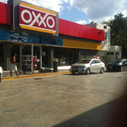 OXXO - Tulum, Quintana Roo