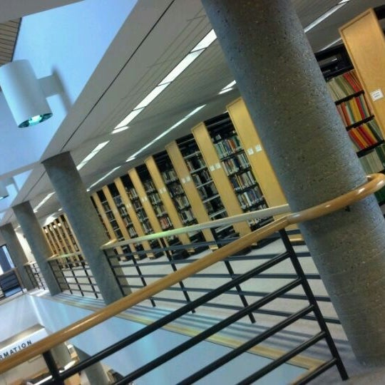 MSU Library - College Library in Minot