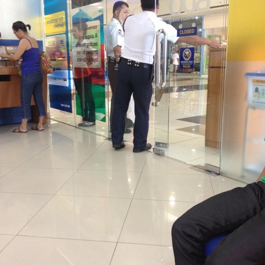 BDO - SM City Pampanga, Jose Abad Santos Ave, Brgy San Jose