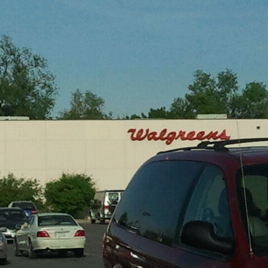 Walgreens - Highland Park - 7 tips from 463 visitors