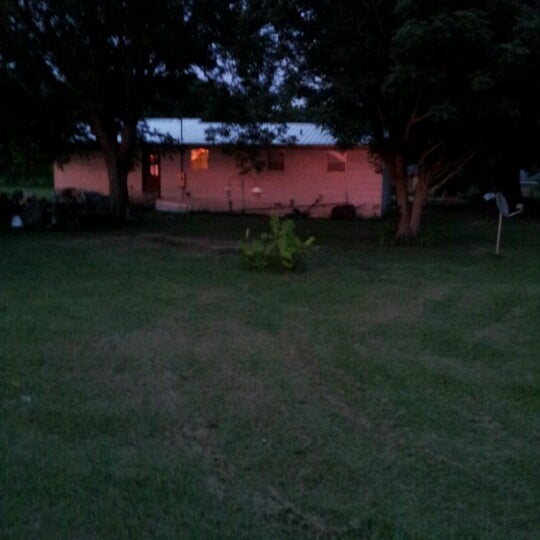 Perry store. - Kinston, AL