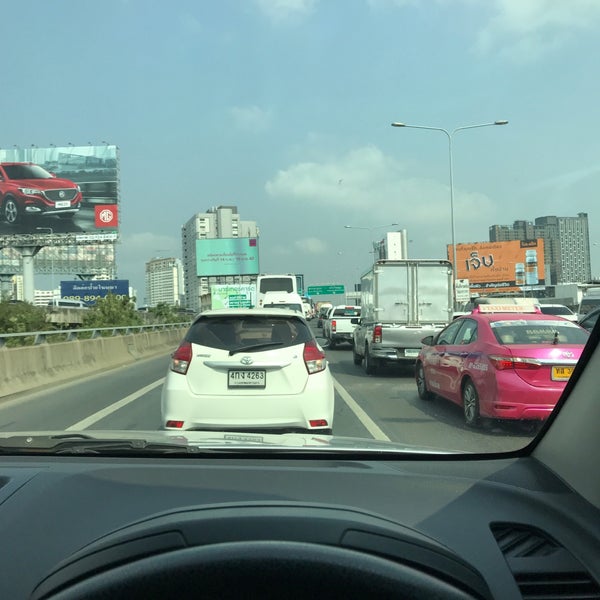ทางพิเศษศรีรัช ส่วน A (Sirat Expressway Sector A) - Road in Phaya Thai