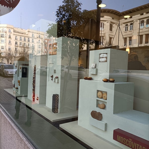 Rialto confitería - Dessert Shop in Castellana